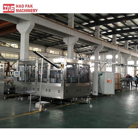 Automatic Food Soft Energy Drinks Fruit Juice Beer Carbonated Beverage Aluminum Can Filling