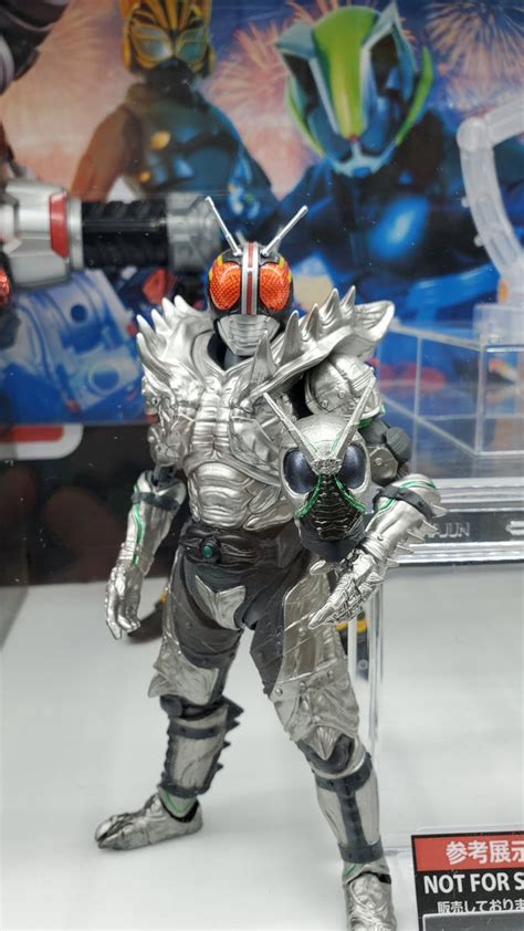 ビックカメラAKIBA公式アキバたん on Twitter RT Gamaro GT 秋葉のビックカメラの展示見てきた