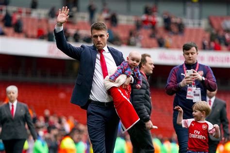 On This Day In 2019 Aaron Ramsey Signs Pre Contract Agreement With