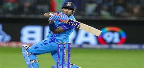 T20 World Cup भारतीय बल्लेबाज सूर्यकुमार यादव ने 24 गेंदों रचा इतिहास