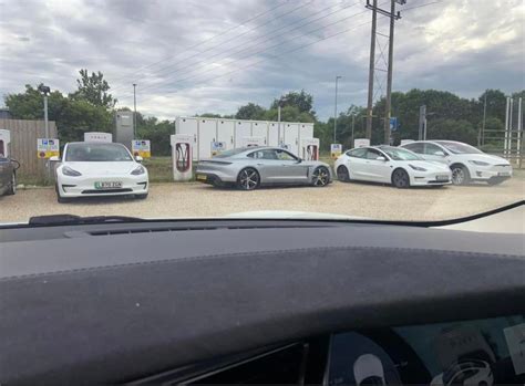 Tesla Roadster Vs Model S Size Comparison Rteslamotors Tesla
