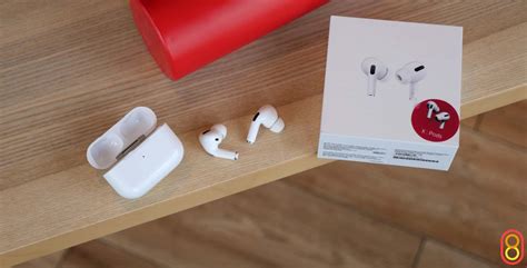 Быстрый обзор фейковых AirPods Pro за 3190 рублей: а отличия есть?