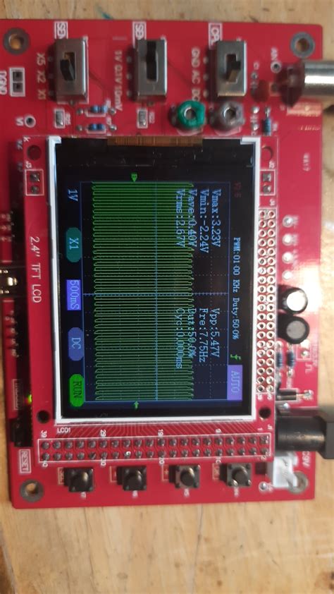 555 Timer Outputting Between 2 25v And 3 22 V R Beneater