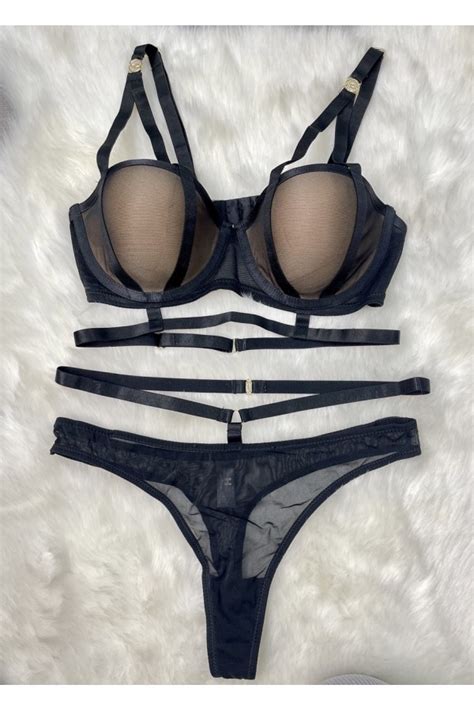 Conjunto De Sujetador Y Tanga Con Tiras Y Transparencias Copa C