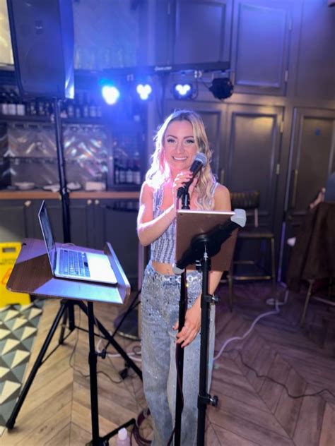 Freya Jane Stunning Solo Vocalist Entertainment Nation
