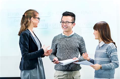 European and Asian Business Management programs | European and Asian Business Management | UZH