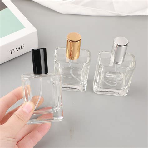Custom Square Empty Clear Fragrance Glass Perfume Bottle 50ml Perfume