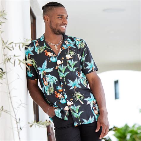 Collections Island Style Clothing