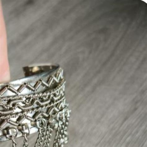 Браслет метал — ціна 160 грн у каталозі Браслети Купити аксесуари за доступною ціною на Шафі