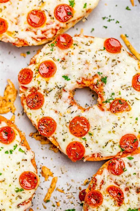Pizza Bagels
