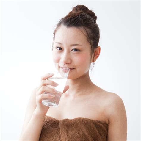 温泉に行くなら水分補給をしっかり行い「湯～とぴあ」へ。 元祖、吸う温泉、ラドン温泉 ホテル 湯ーとぴあ