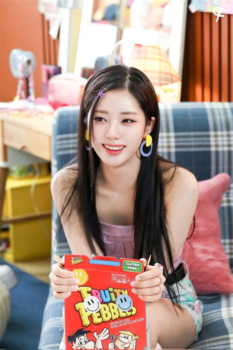 Megan On Twitter 사랑둥스지원스벌스데이스 프로미스나인 Fromis9 박지원 너라는