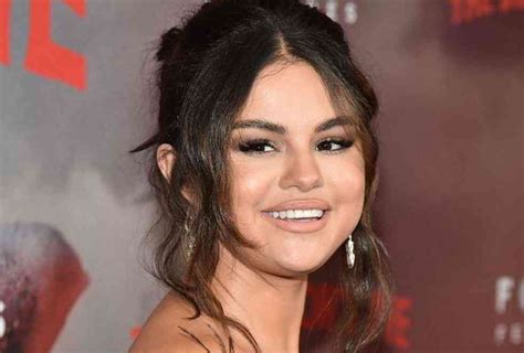 Selena Gomez Honored For Mental Health Advocacy Work The Standard