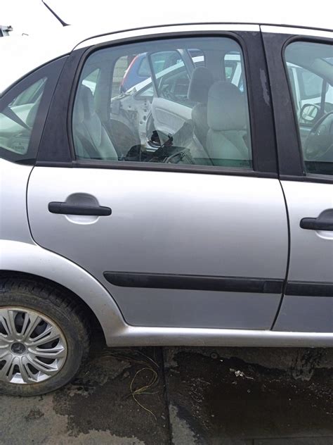 Citroen C3 02 09 DRZWI PRAWE tylne tył kod lakieru EZRC 15241401789