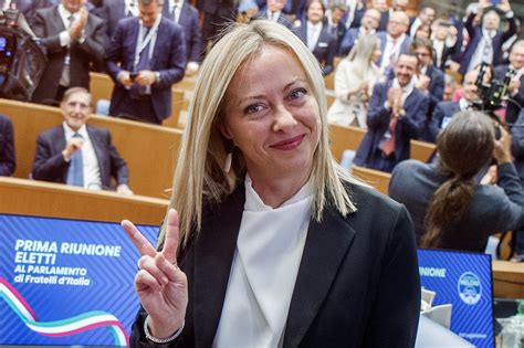 Il centrodestra non esiste la destra sì e fa paura