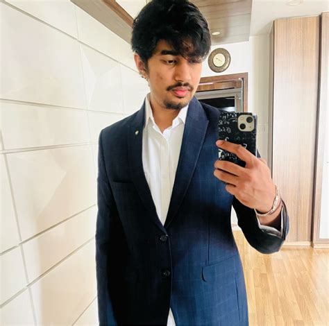 priyansh jain medium