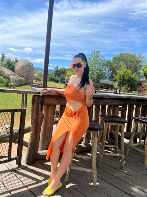 Dress Fashion Fashionblogger Fashionlover Ootd Orange Z Me