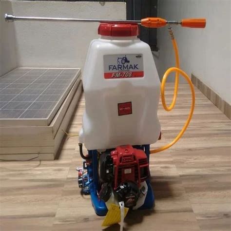 Plastic Portable Farmak Fm708 4 Stroke Agriculture Power Sprayer 12 L