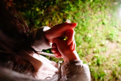 【じゃんけんで負けて蛍に生まれたの】俳句の季語や意味･表現技法･鑑賞文･作者など徹底解説 俳句の教科書｜俳句の作り方・有名俳句の解説サイト