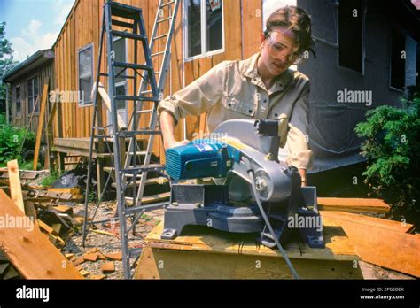 1980s House Construction