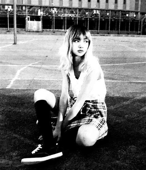 Lisa Wiki •blackpink• Amino