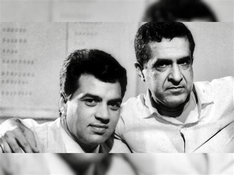 Director And Producer Arjun Hingorani Expires At The Age Of 92 नहीं रहे धर्मेंद्र को ब्रेक