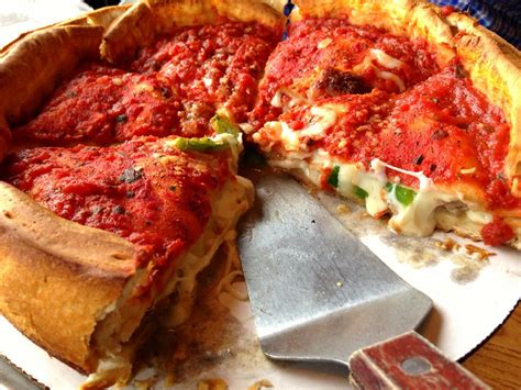 Stuffed Deep Dish From Giordanos In Chicago Il Oc 1593x1195 Foodporn