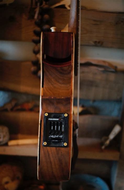 8 String Ukulele Urbaniak