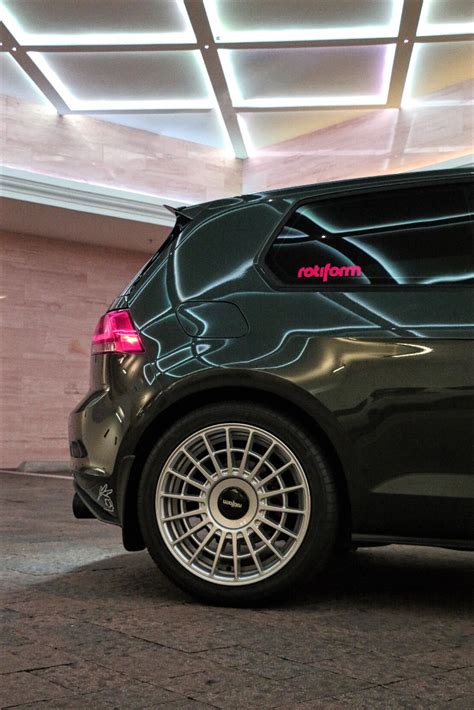 Rotiform Las R R Golfgti