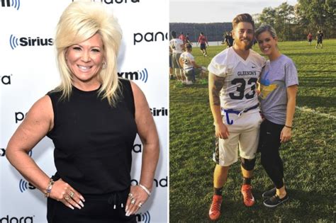 Long Island Medium Theresa Caputos Son Larry 32 Marries Girlfriend