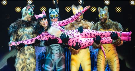 Katy Perry This Is How We Do Video Style Popsugar Fashion