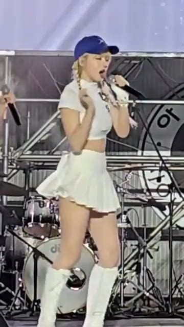 Lily And Bae Rnmixxhotties