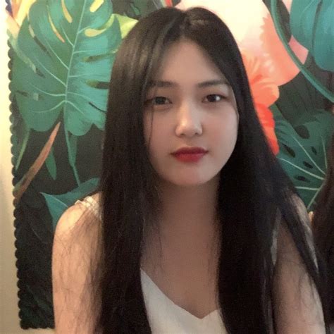 Xiaoyan Wang Administrative Receptionist Redtea Mobile Pte Ltd Linkedin