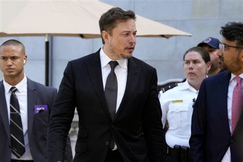 Why Has A Court Blocked Elon Musks 56bn Tesla Pay News Al Jazeera