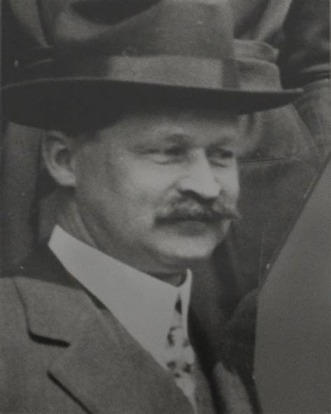 Information About Soderberg  On Frederick Soderberg Oakland