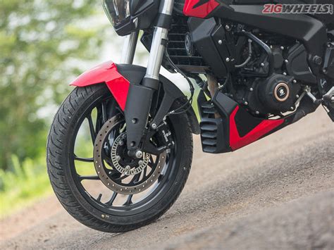 Yamaha FZ 25 BS6 Vs Suzuki Gixxer 250 BS6 Vs Bajaj Dominar 250 Spec