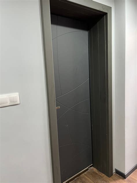Комбинирана врата за баня Vda 100 Антрацит Врати София Блиндирани