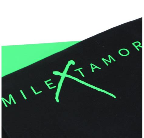 Feuille De Flex A Plottermarie Standard Premium Vert Fluo La Fourmi Creative
