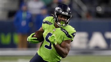 2023 Fantasy Football Sleepers Busts Overvalued Undervalued Players