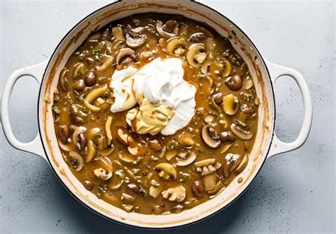 Beef Stroganoff Creamy Comforting And Best In 30 Minutes