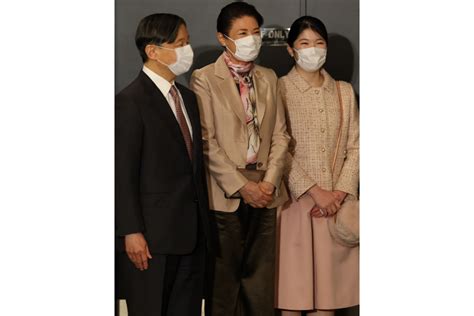 天皇ご一家、3年ぶりのご静養へ 行き先は葉山御用邸が有力、皇室も徐々に「ウィズコロナ」化｜newsポストセブン