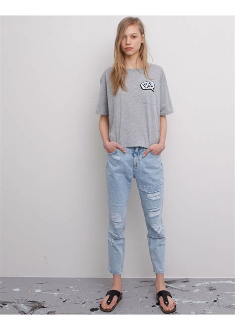 Pull and Bear szürke bő szabású YAY feliratos póló, 2 995 Ft | 2015