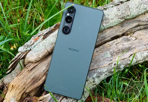 Sony Springs A Surprise Rolls Out Android 14 For The Xperia 1 V
