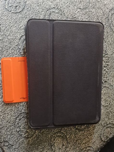 Logitech Rugged Combo 3 Ipad Case 8th Gen Mobile Phones And Gadgets