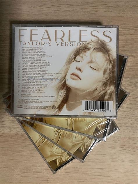 Signed Taylor Swift Fearless Taylors Version Cd Hobbies And Toys Music And Media Cds And Dvds On