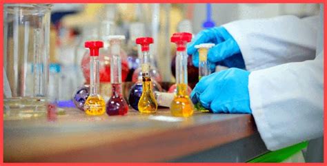 معلومات عن تخصص الكيمياء الحيوية Science Journal Education