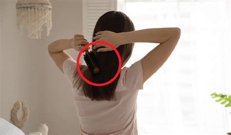 미용사도 잘 안 알려주는 곱슬머리 차분하게 만드는 법