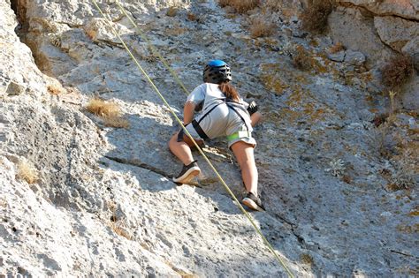 가스토니아 거친 지형 경치가 좋은 내구성 시험 노스 캐롤라이나 당일 치기 여행 돌 질감 등반가 등산 등산하다