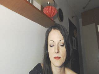 Ishkira Myfreecams Live Cam On FapCam Tv