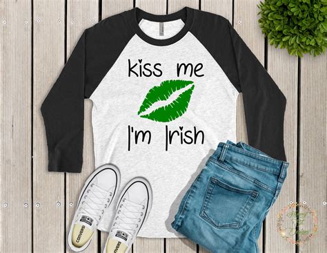 St Patricks Day Svg Kiss Me Im Irish Lips Svg Etsy